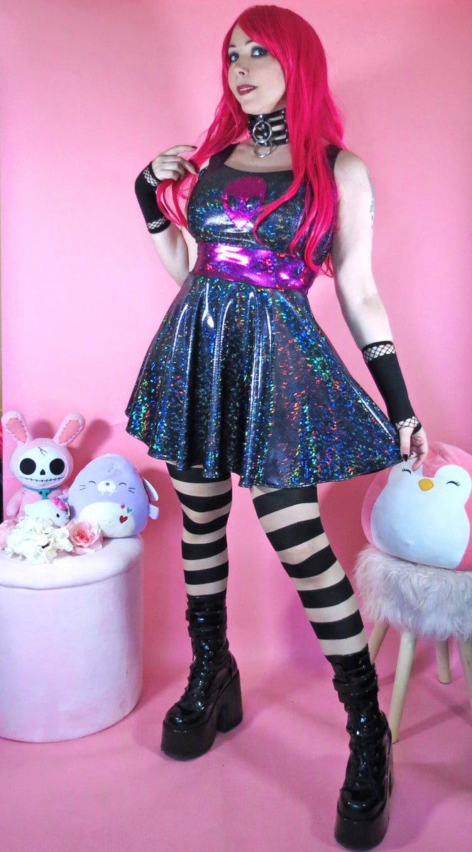 Holographic Black Fuchsia Alien Dress – VinylDolls